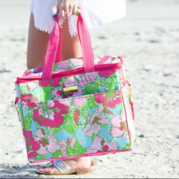 Lilly Pulitzer | Bags | Lilly Pulitzer Beach Cooler Featured By Big ...